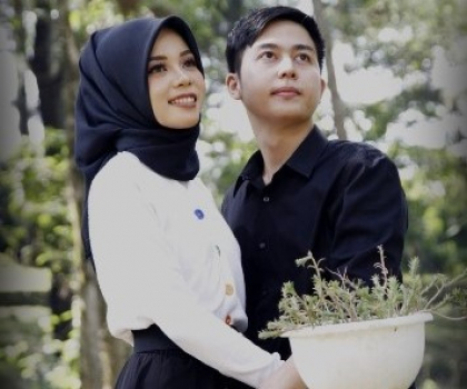 Website Pernikahan Eka Nugraha, A.md.Kom dan Metha Apriliany Dwi Lestari